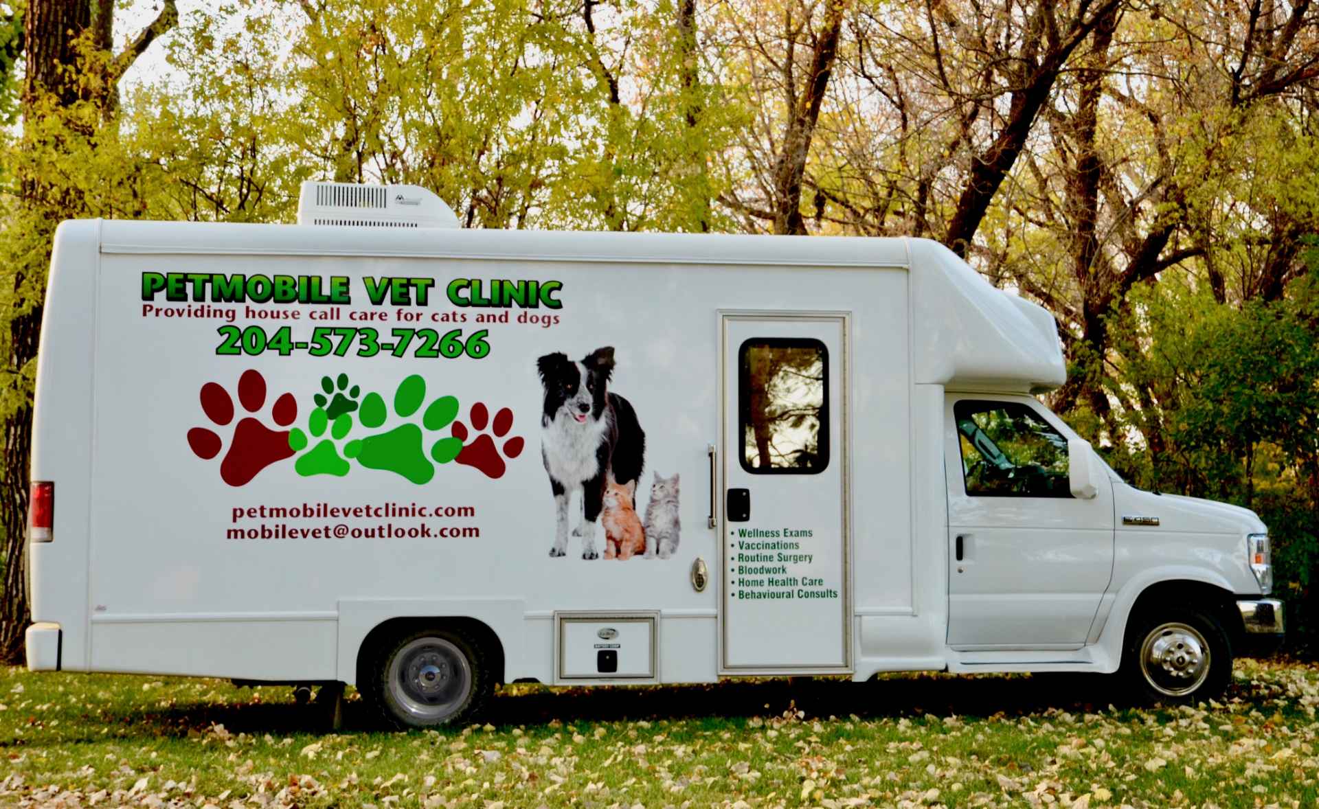 Petmobile Vet Clinic. Petmobile Vet Clinic